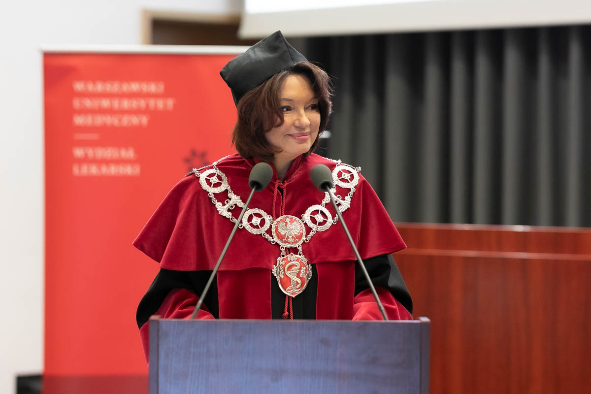 „Medycyna to sztuka i powołanie”. Immatrykulacja studentów kierunku lekarskiego | Warszawski ...